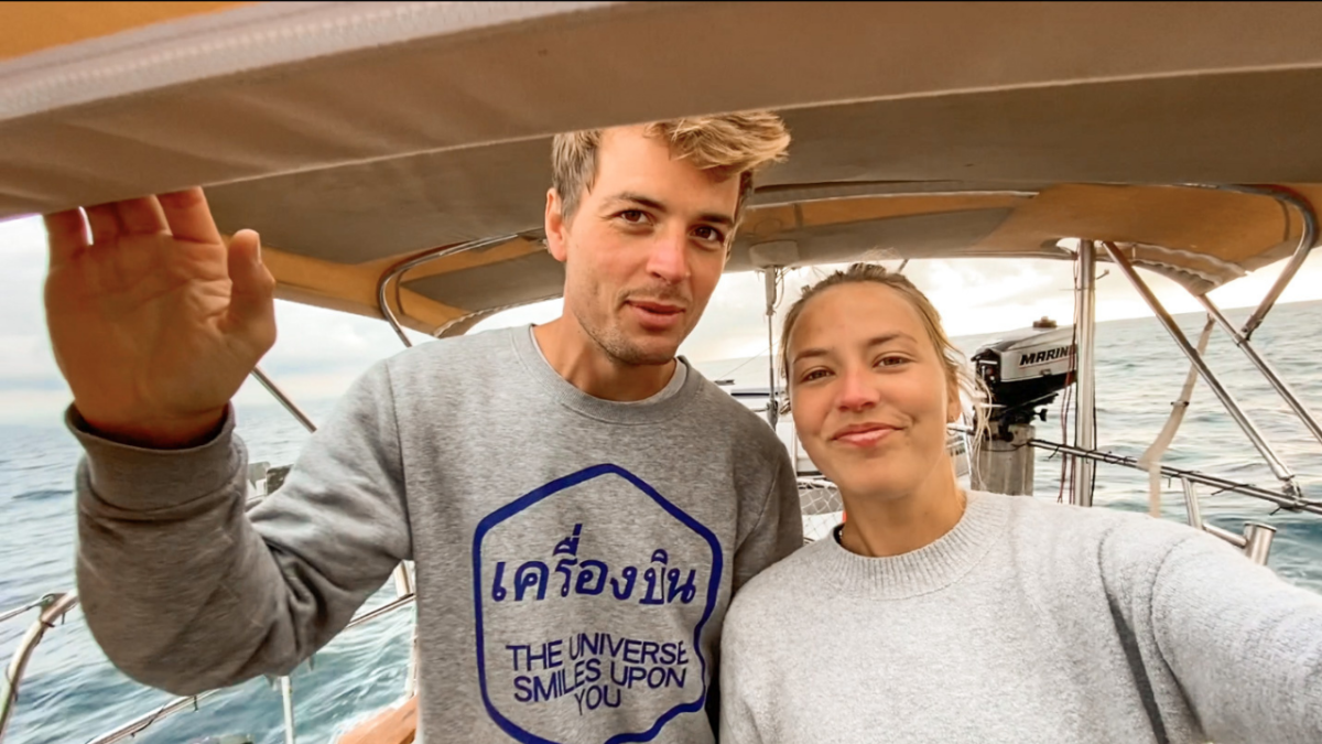 Navika Sailing – The Floating Studio
